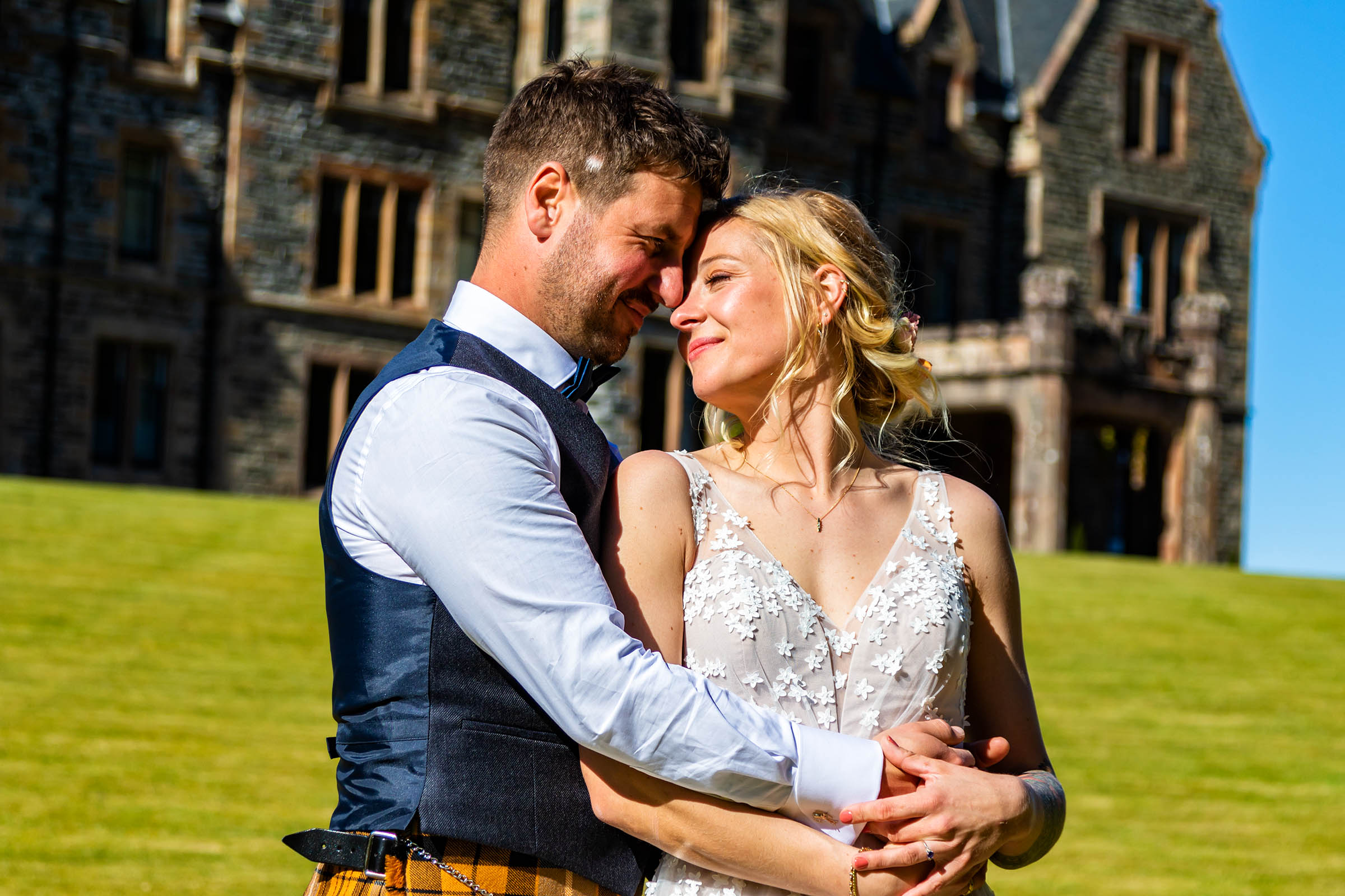 Sunny Fun Wedding At Duncraig Castle Plockton 23-04-2022