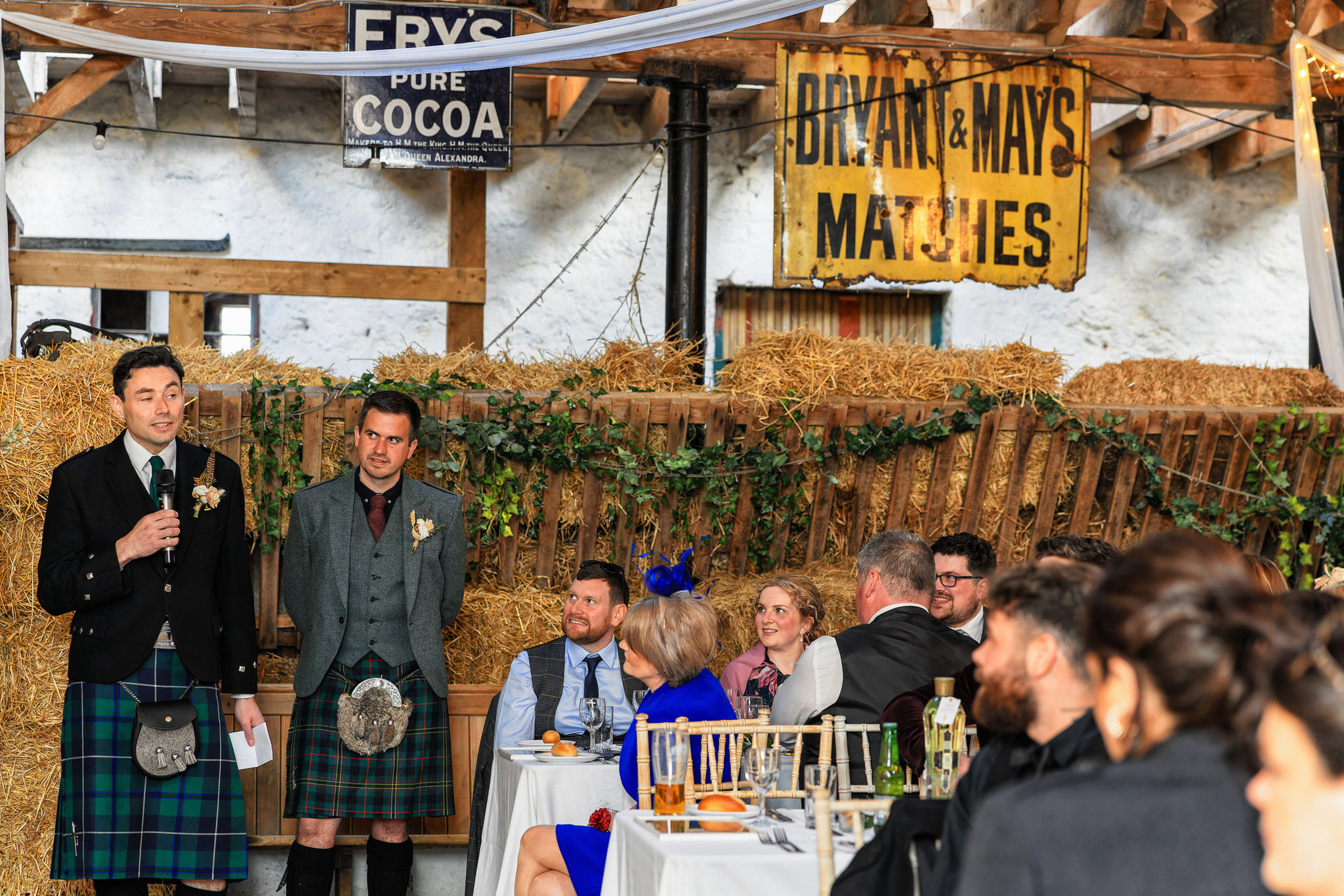 A Romantic Bogbain Farm Spring Wedding Set In Stunning Landscape 2023