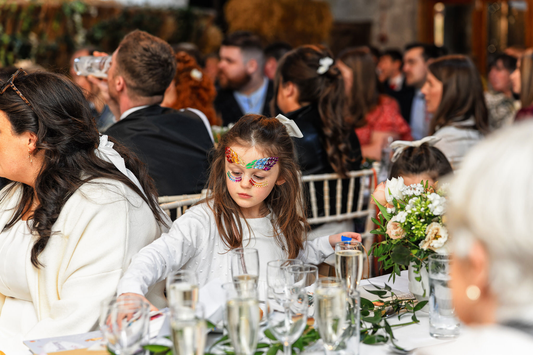 A Romantic Bogbain Farm Spring Wedding Set In Stunning Landscape 2023